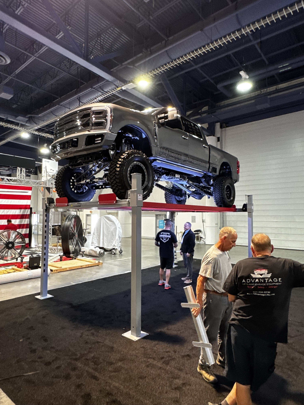 4-Post Lifts – Advantage Lifts