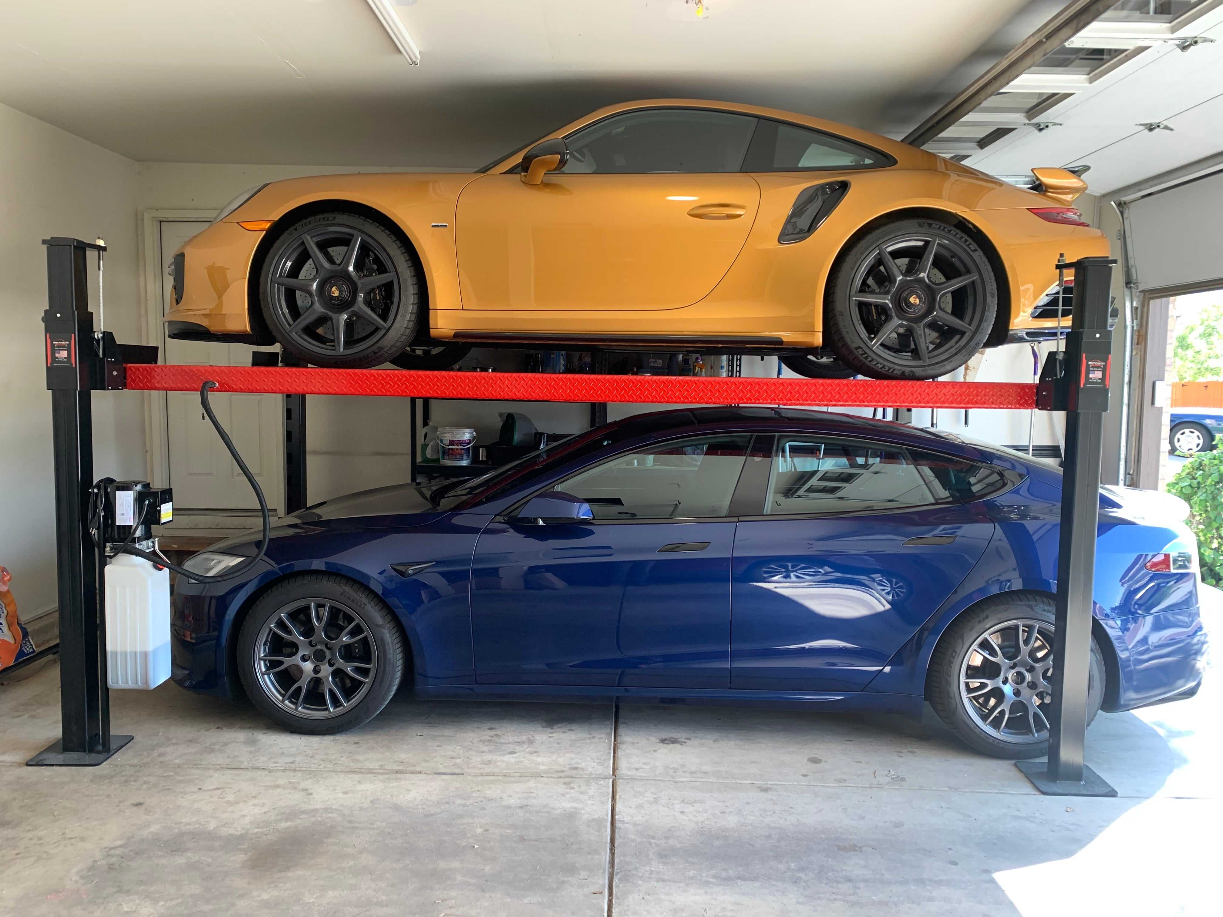 4-Post Lifts - Premium Automotive Lifts for Home & Commercial Use ...