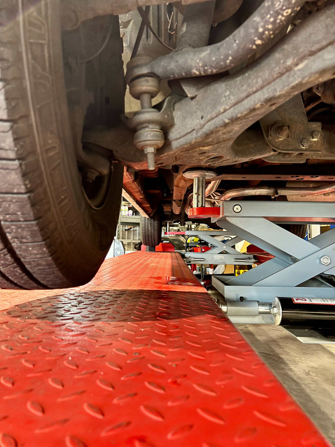 Advantage – Advantage Lifts