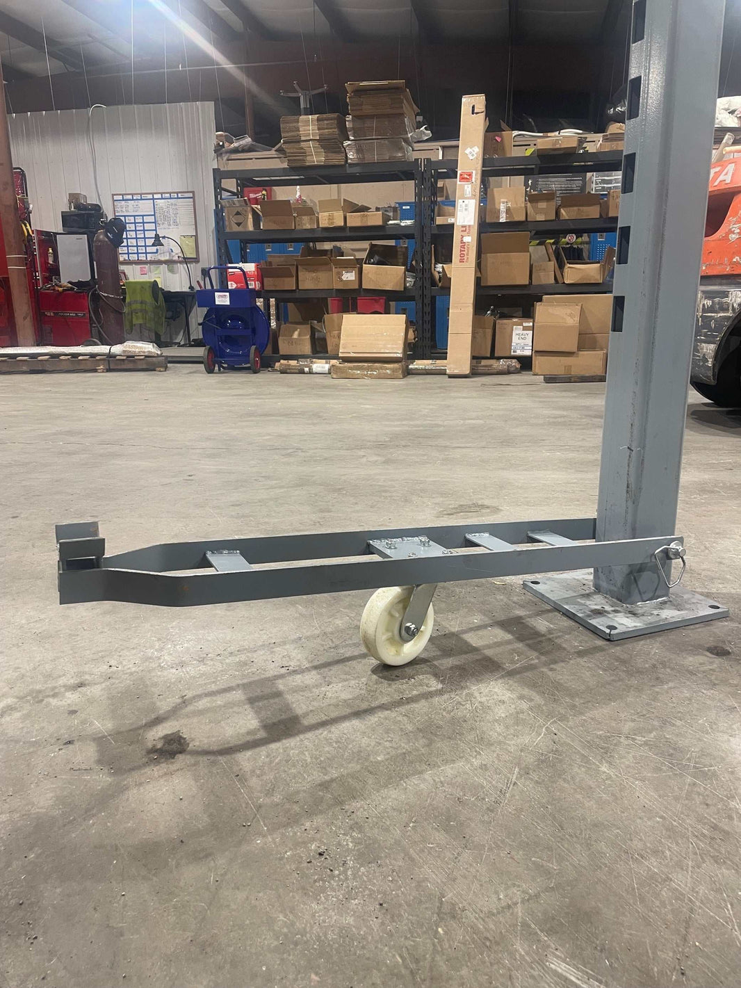 Backyard Buddy – Advantage Lifts